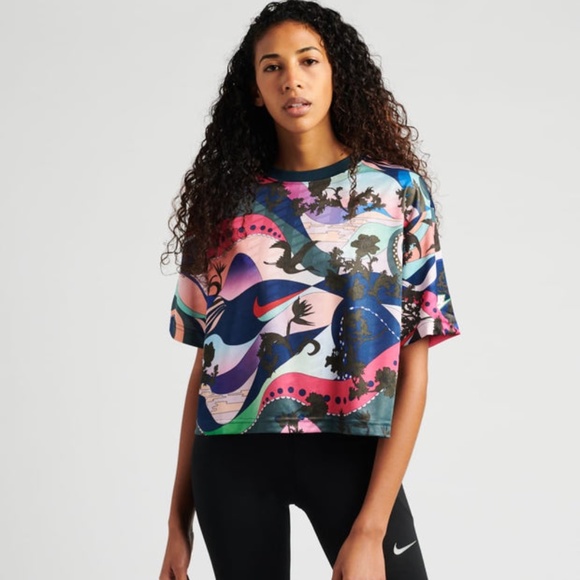 Nike | Tops | Nike Womens Colorful Swirl Print Athletic Short Sleeve ...